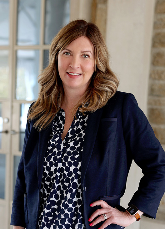 About Jennifer - Jen Hemmelgarn